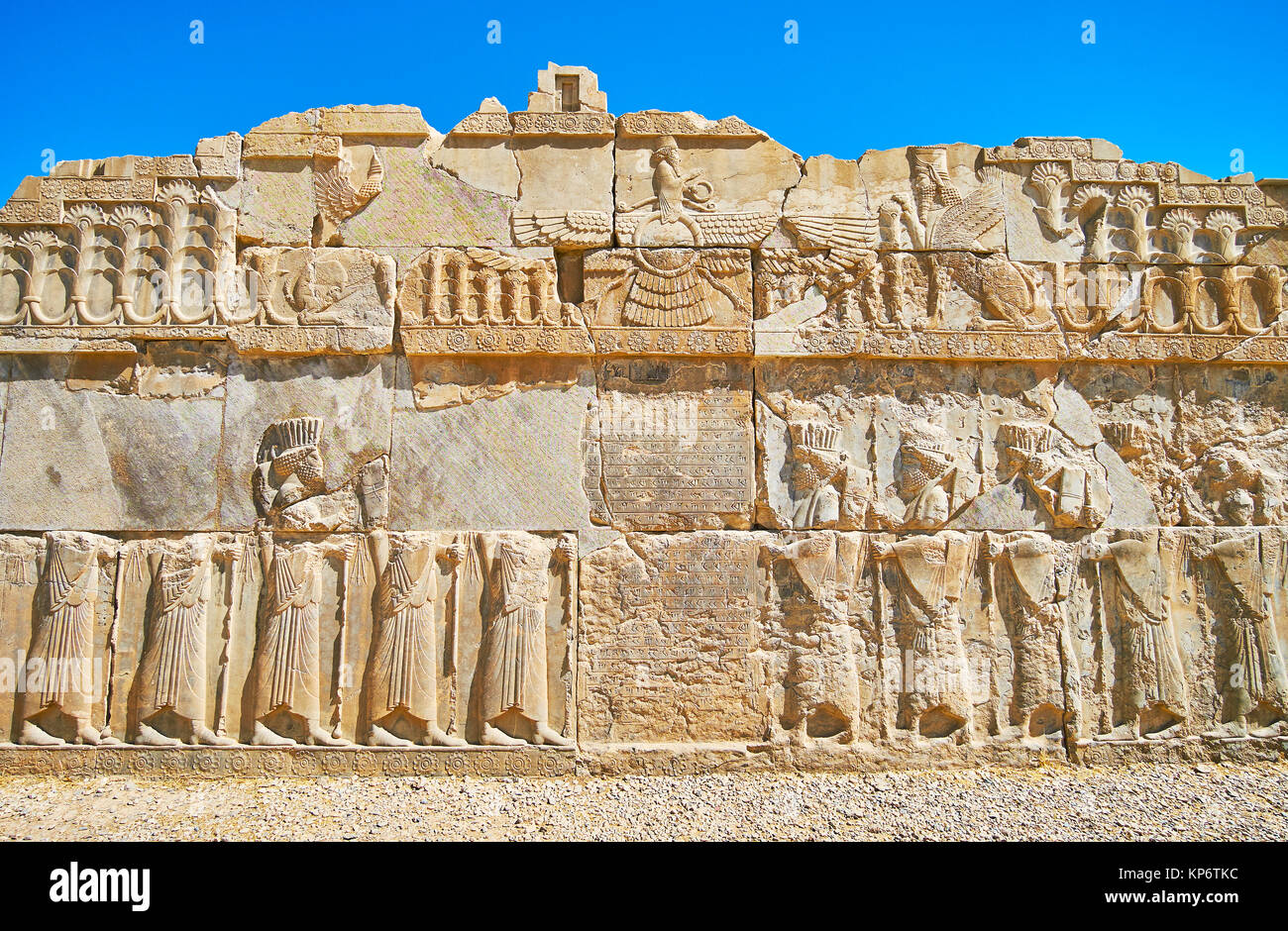 Palaces of persepolis hi-res stock photography and images - Alamy