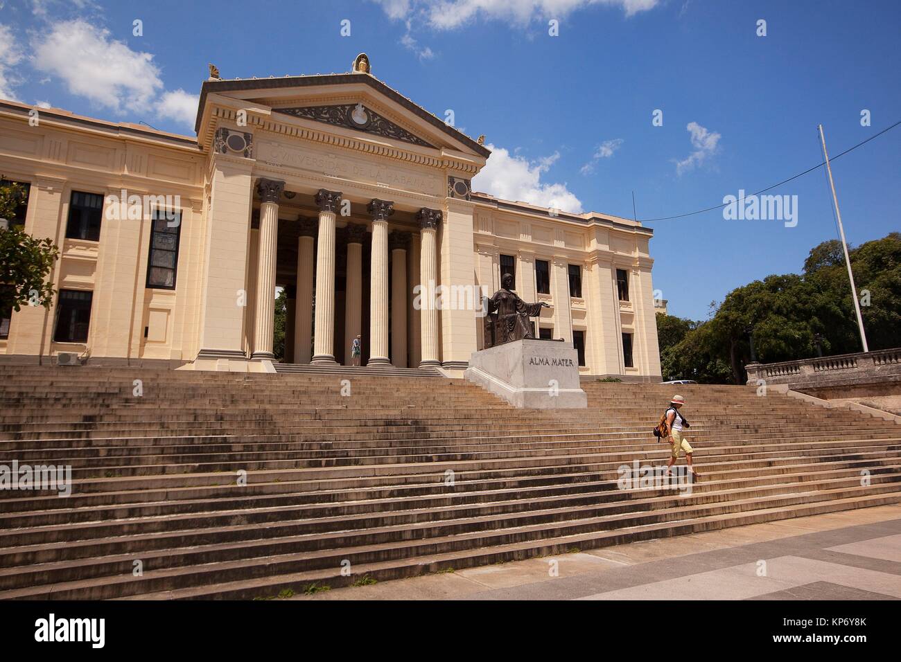 Habana university havana cuba hi-res stock photography and images - Alamy