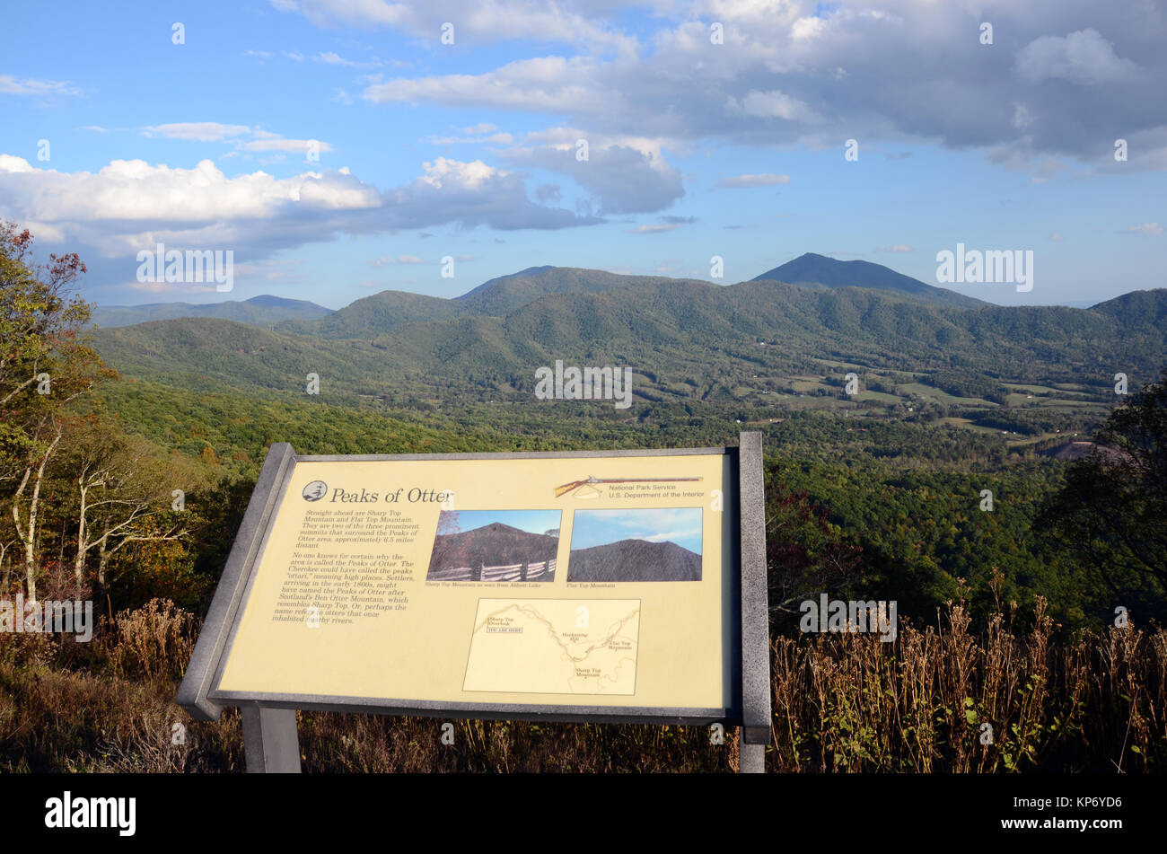 Appalachian trail information board hi-res stock photography and images ...