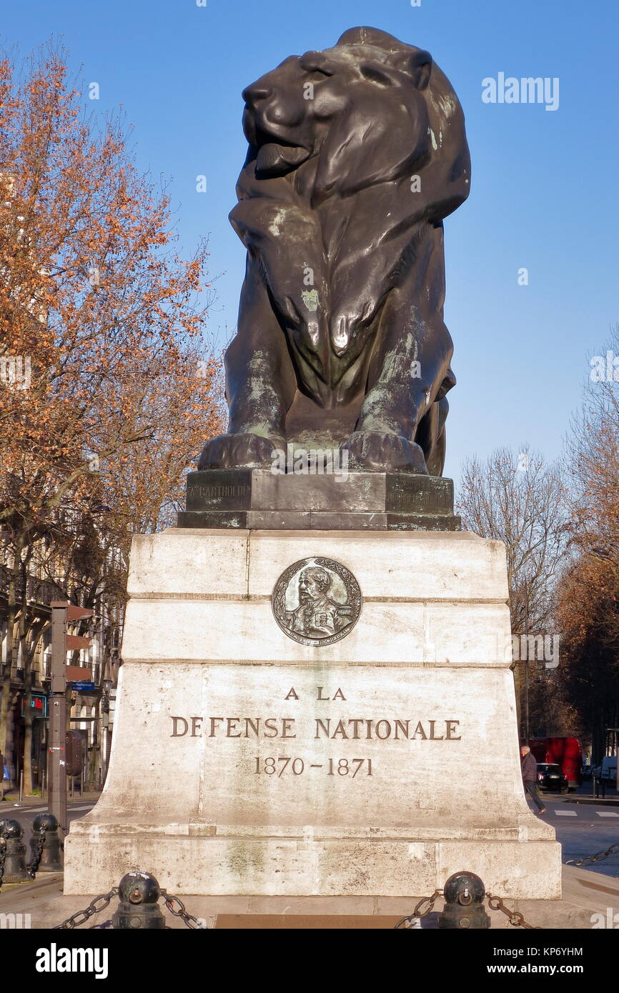 Place denfert rochereau hi-res stock photography and images - Alamy