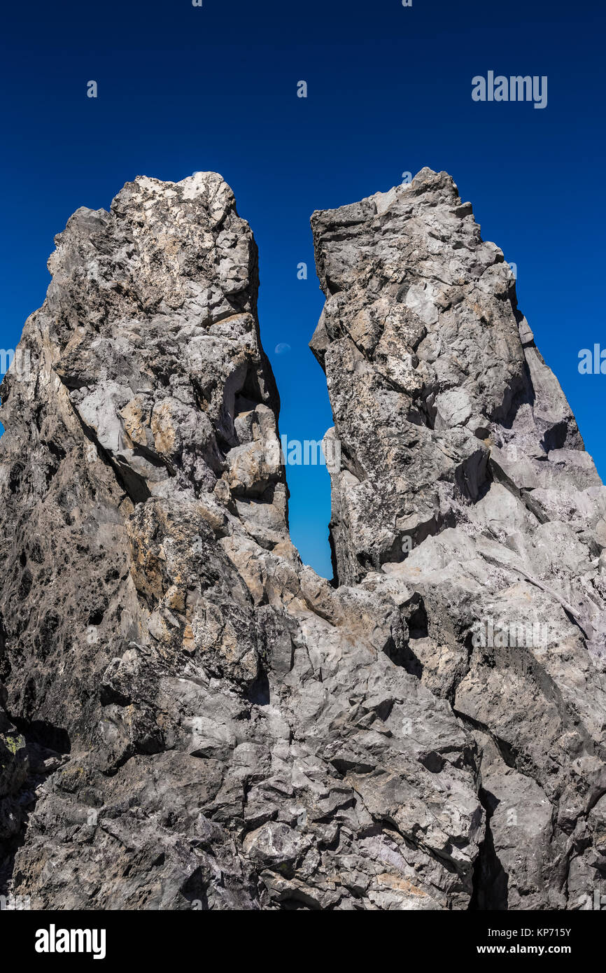 Big Obsidian Flow Volcanic Glass Oregon Lava Stock Photos & Big ...