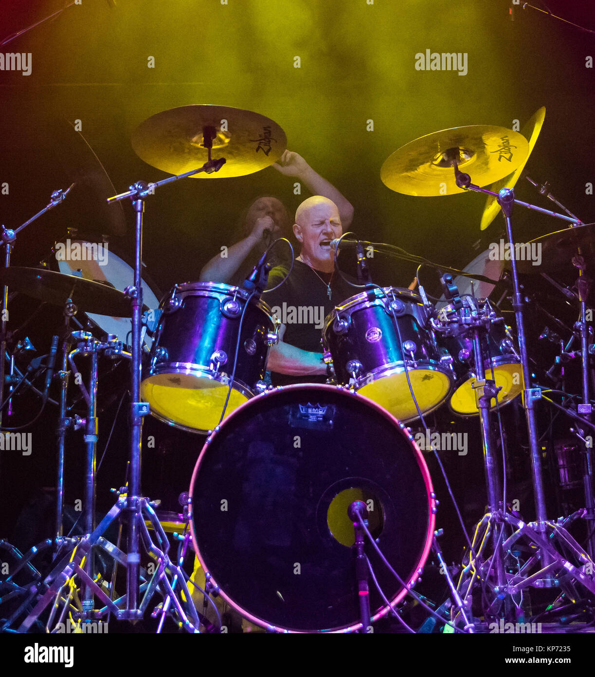 Chris Saade Timeline performing live at LAV, Lisboa ao Vivo, in Lisbon ...