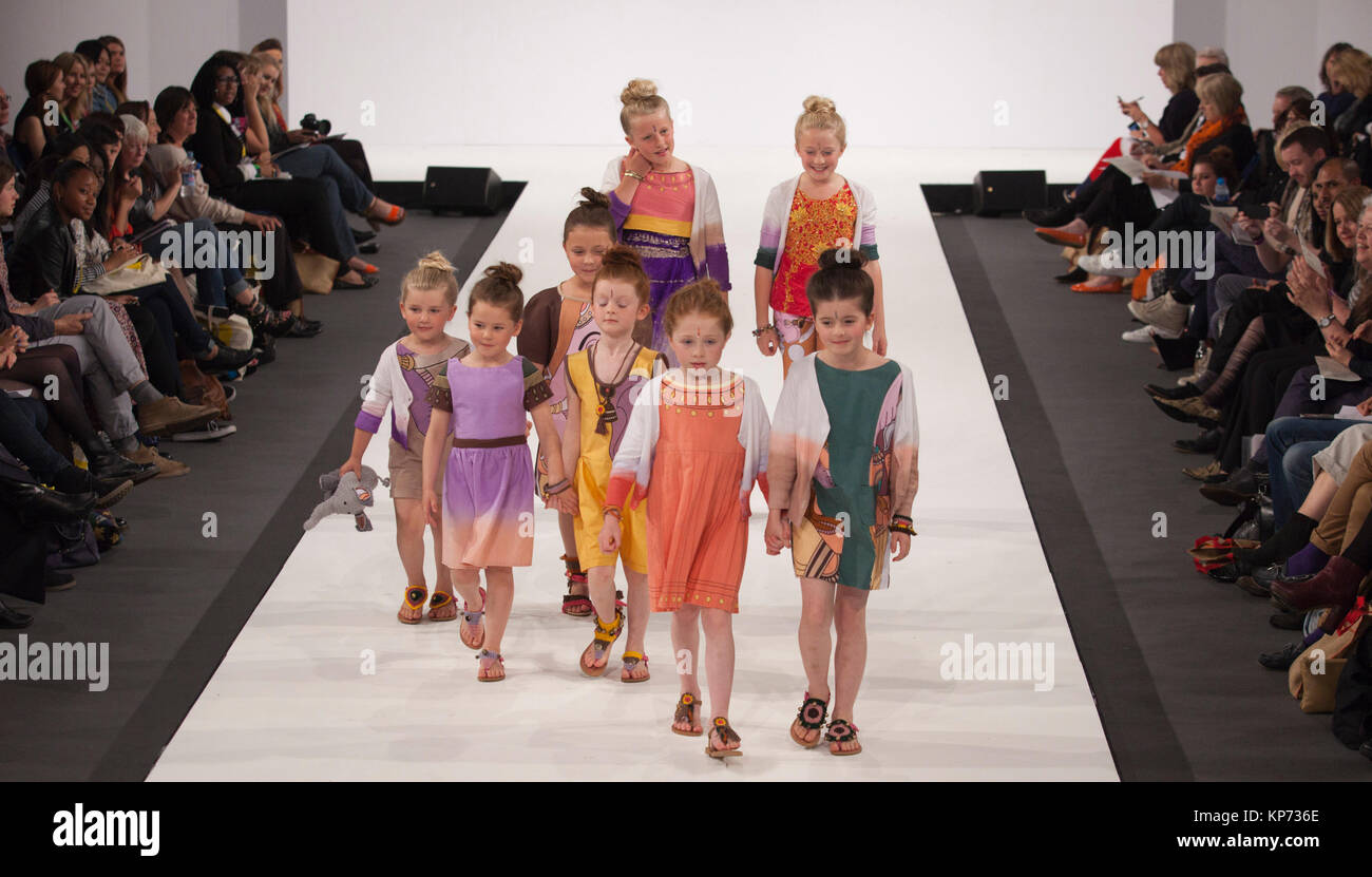 Children catwalk show hi-res stock photography and images - Alamy