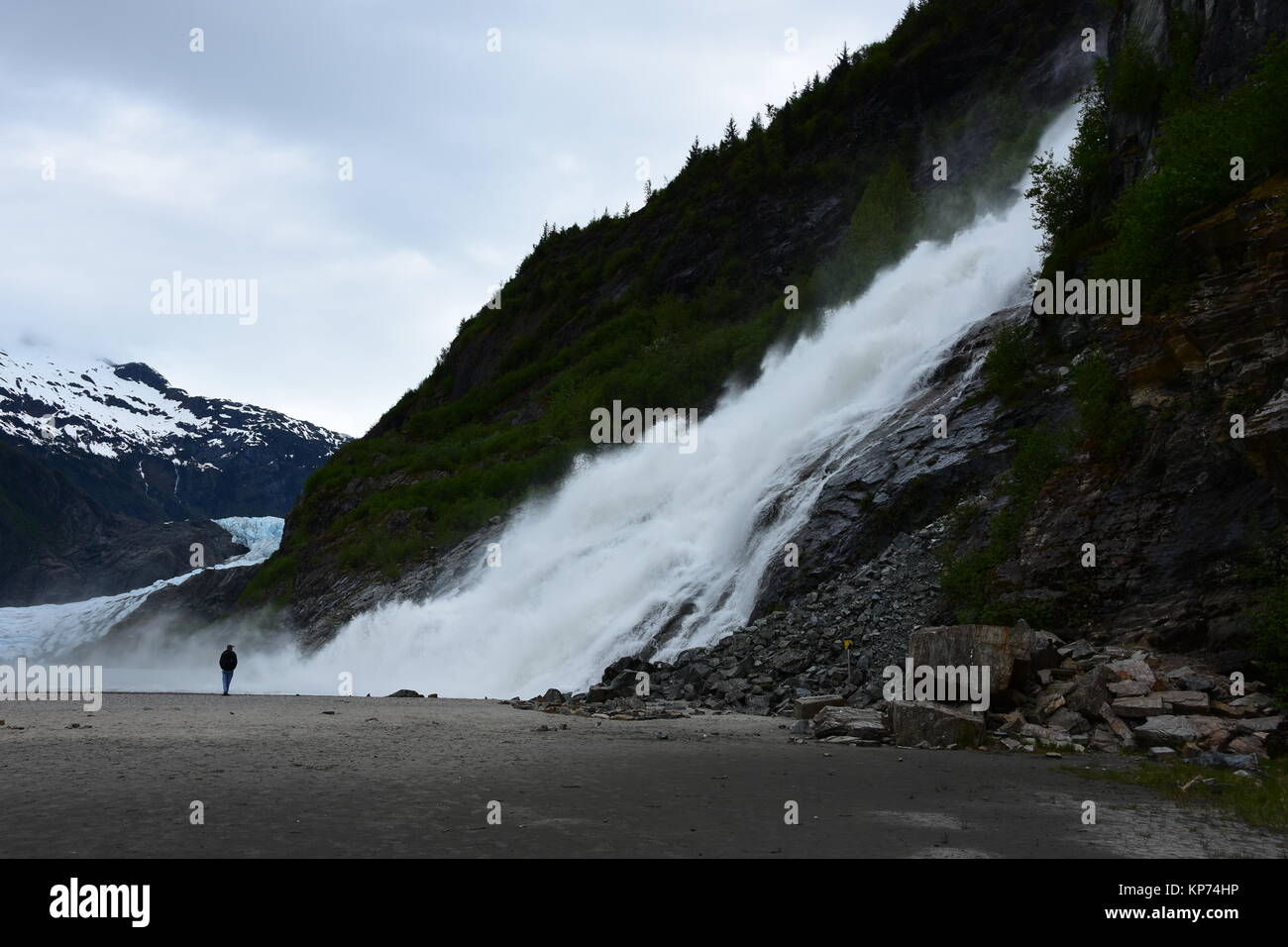 Mendenhall Glacier, Nugget Falls Stock Photo - Alamy
