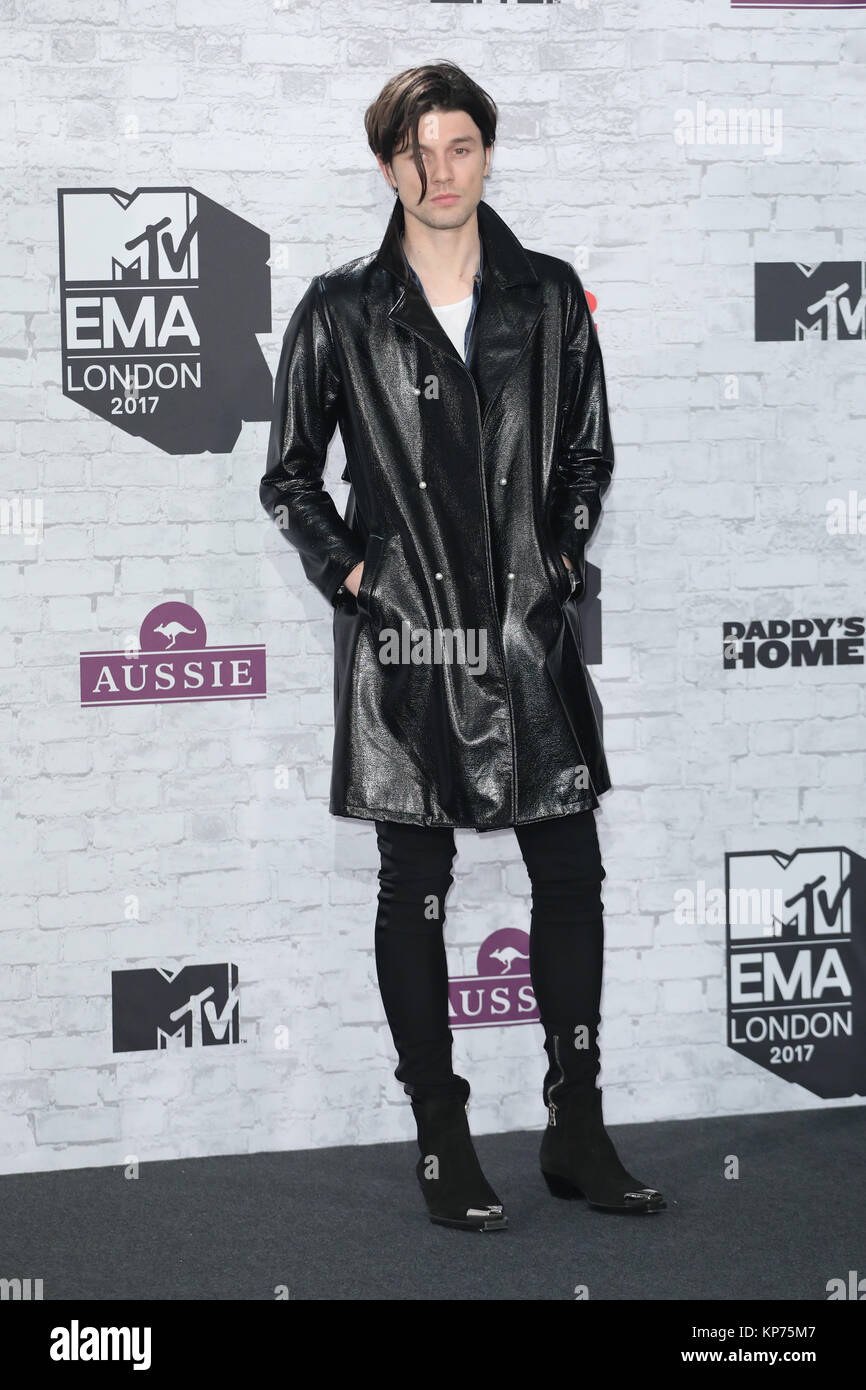 The MTV EMAs Winners Room - Arrivals Featuring: James Bay Where: London ...
