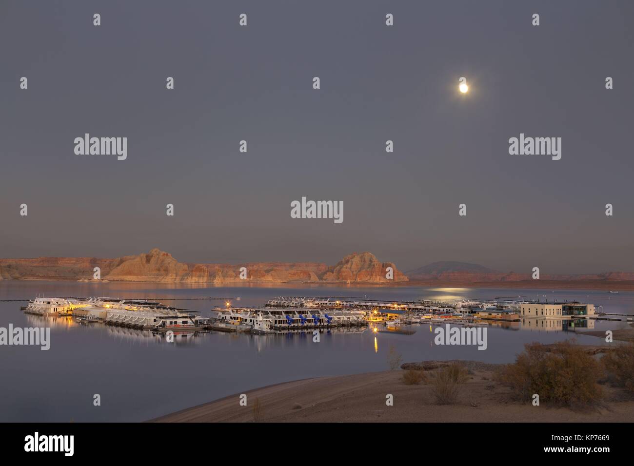 Full Moon and Moonlight over Beautiful Lake Powell Skyline with Boat ...