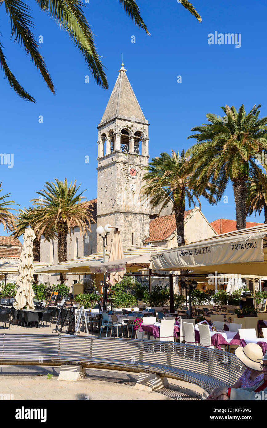 Seafront promanade looking towards Church of St Dominic, Trogir Old ...