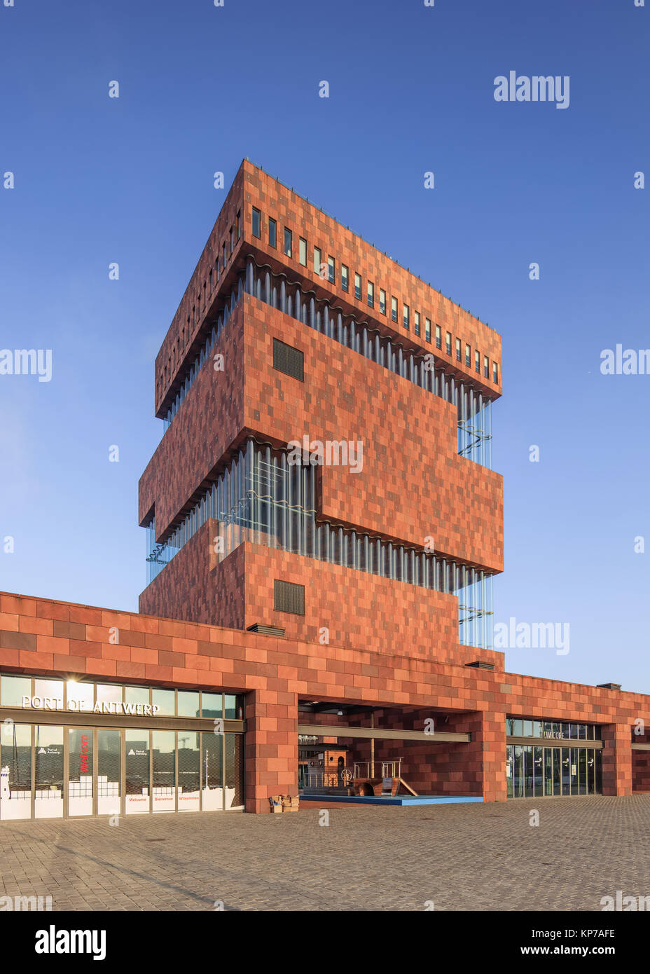 Extraordinary architectural structure hi-res stock photography and ...