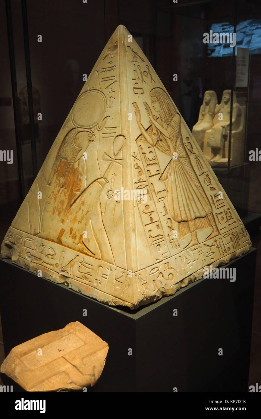 Pyramidion of ramose hi-res stock photography and images - Alamy