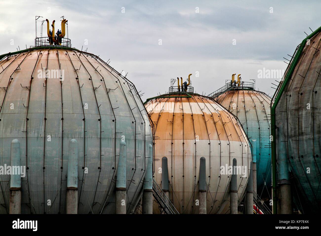 Butane Tanks Stock Photos & Butane Tanks Stock Images - Alamy