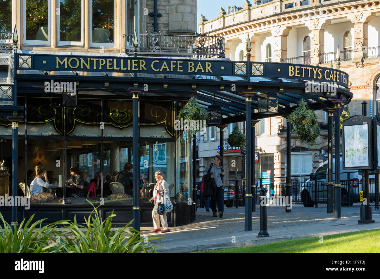 Bettys cafe tea rooms hi-res stock photography and images - Alamy