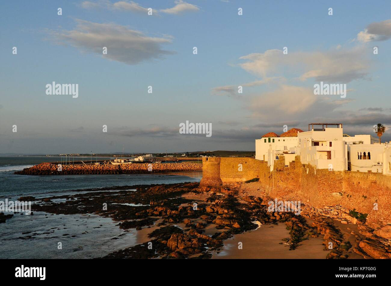 Asilah morocco house hi-res stock photography and images - Alamy
