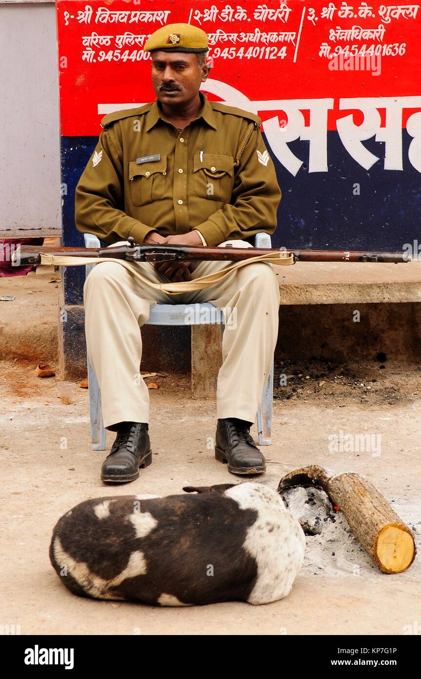 Uttar pradesh police man hi-res stock photography and images - Alamy