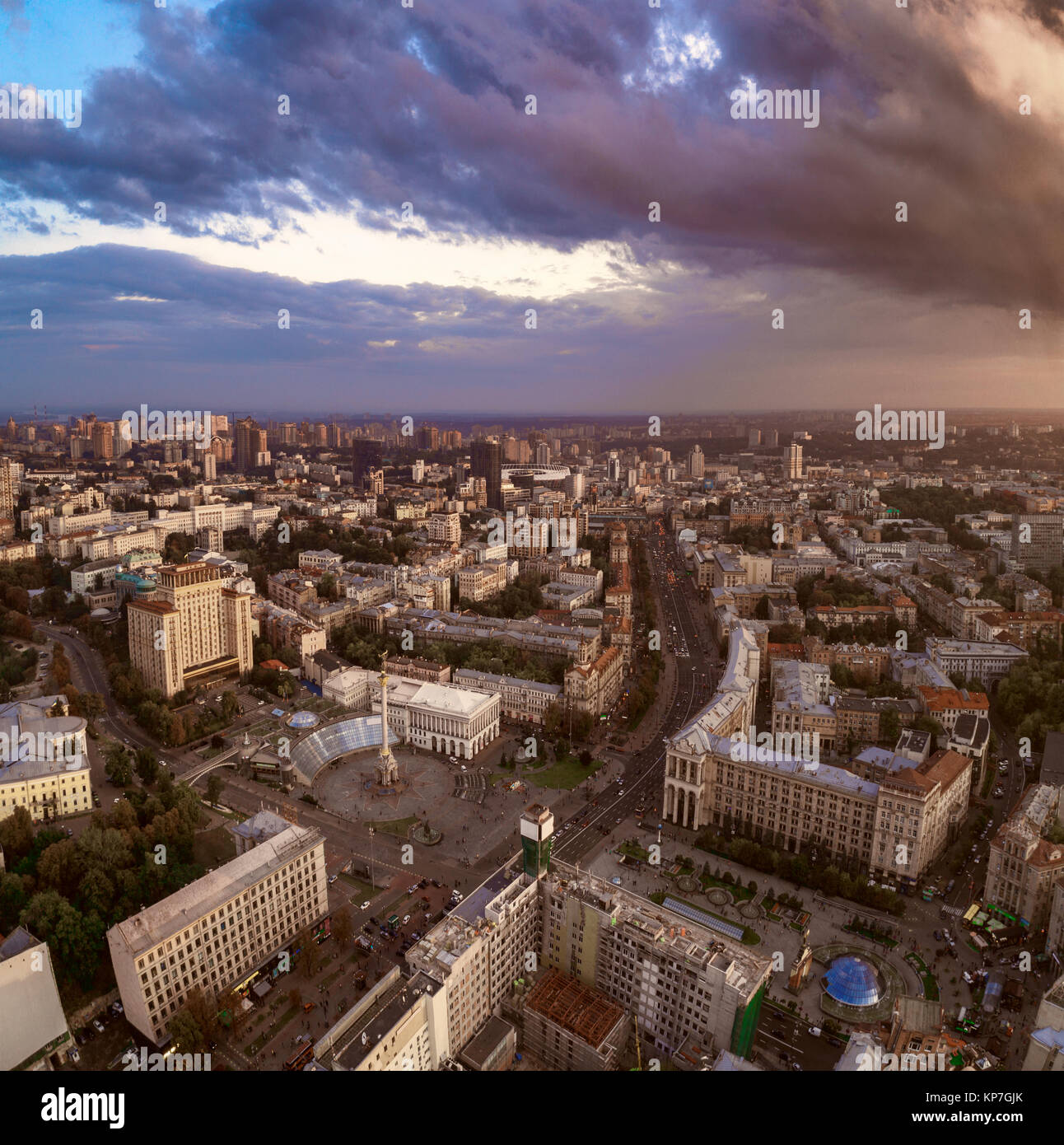 Kreschatik hi-res stock photography and images - Alamy