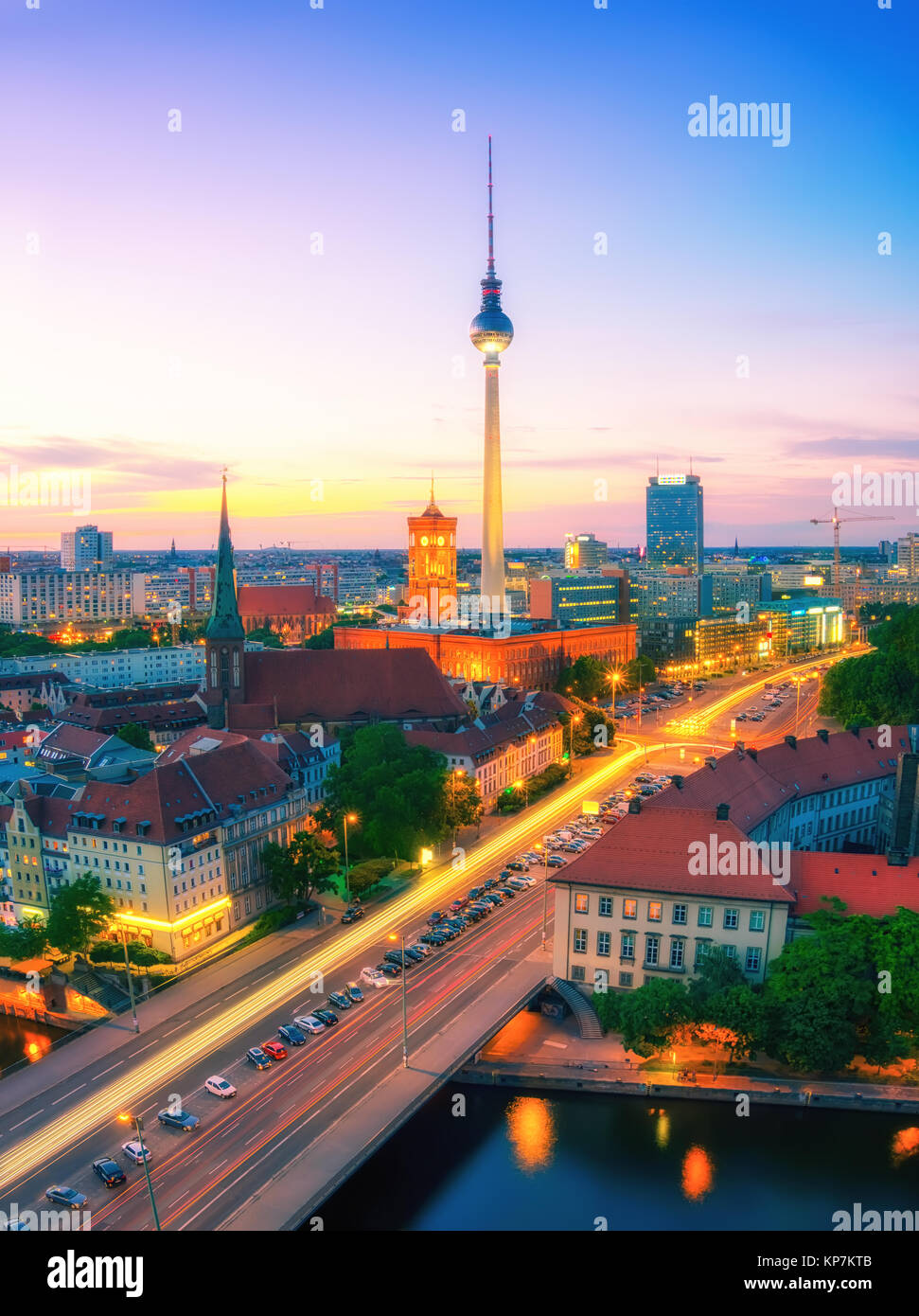 Berlin street scene berlin tv tower hi-res stock photography and images ...