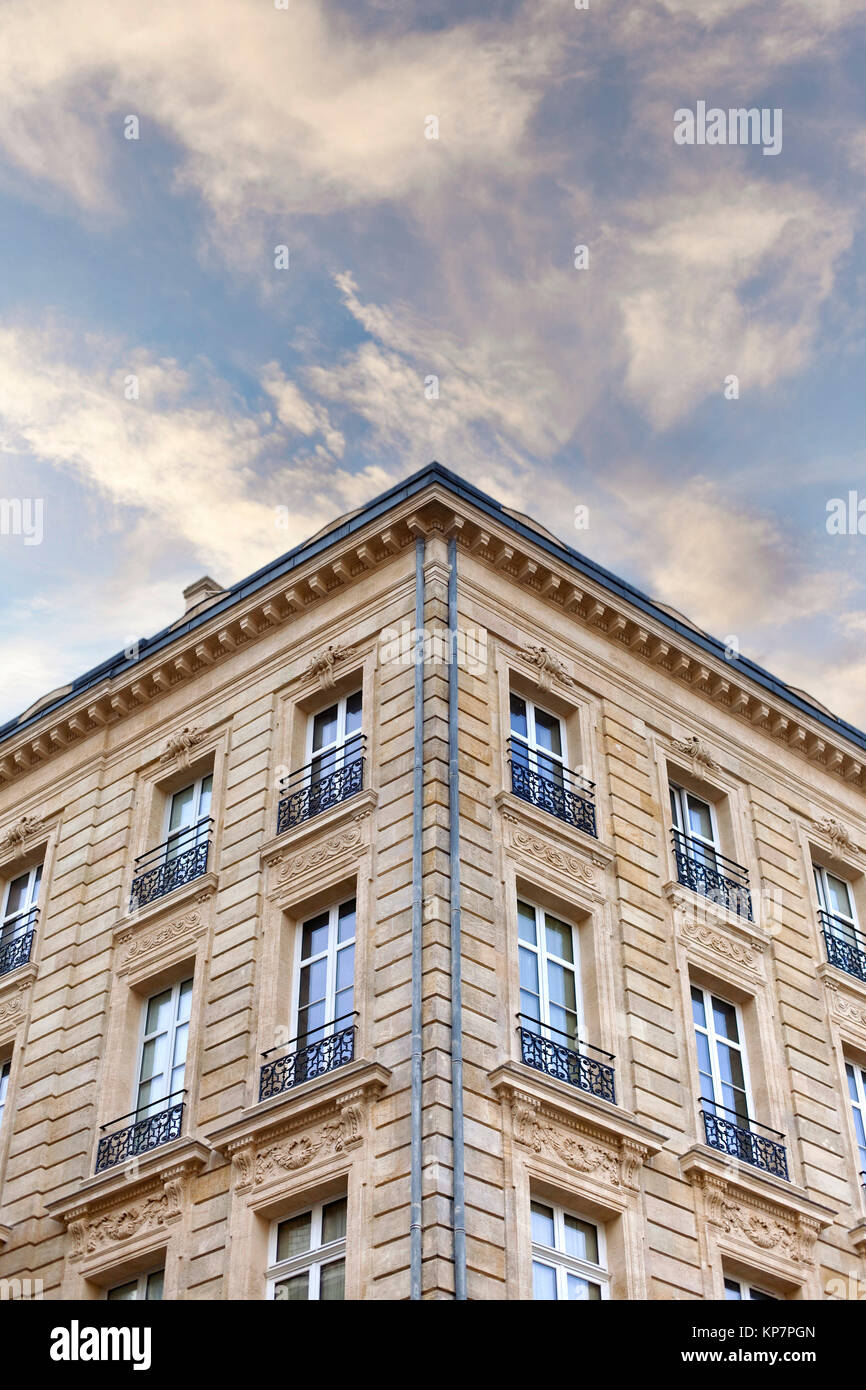 Classic French building Stock Photo - Alamy