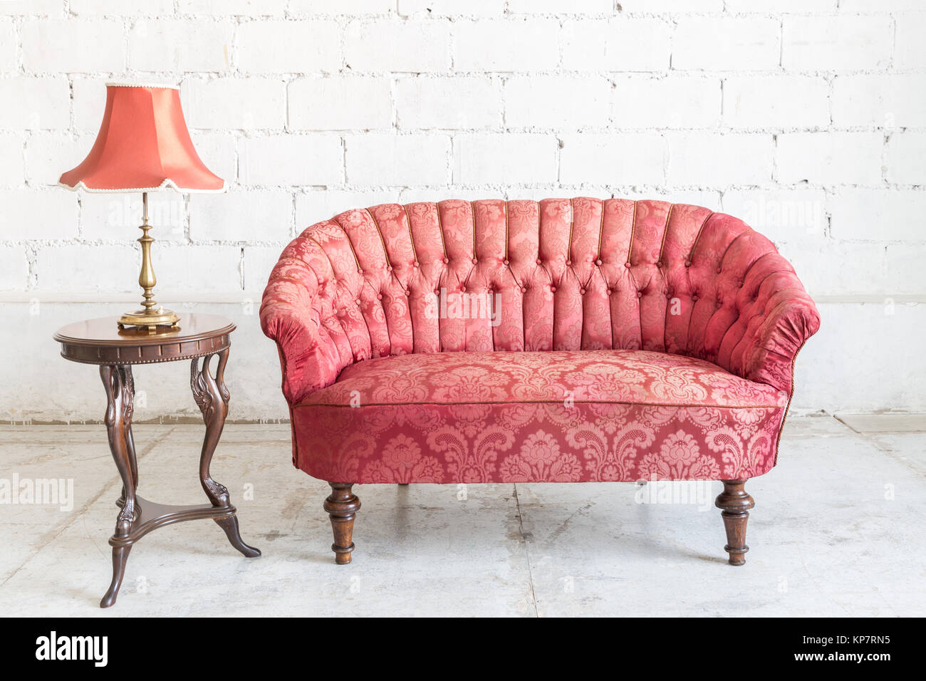 Red sofa couch Stock Photo - Alamy