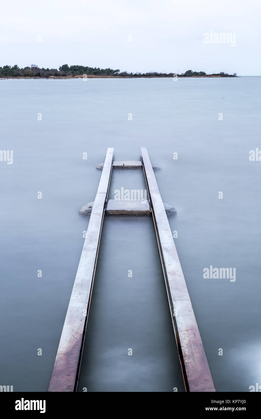 Steel Structure in Water Stock Photo - Alamy