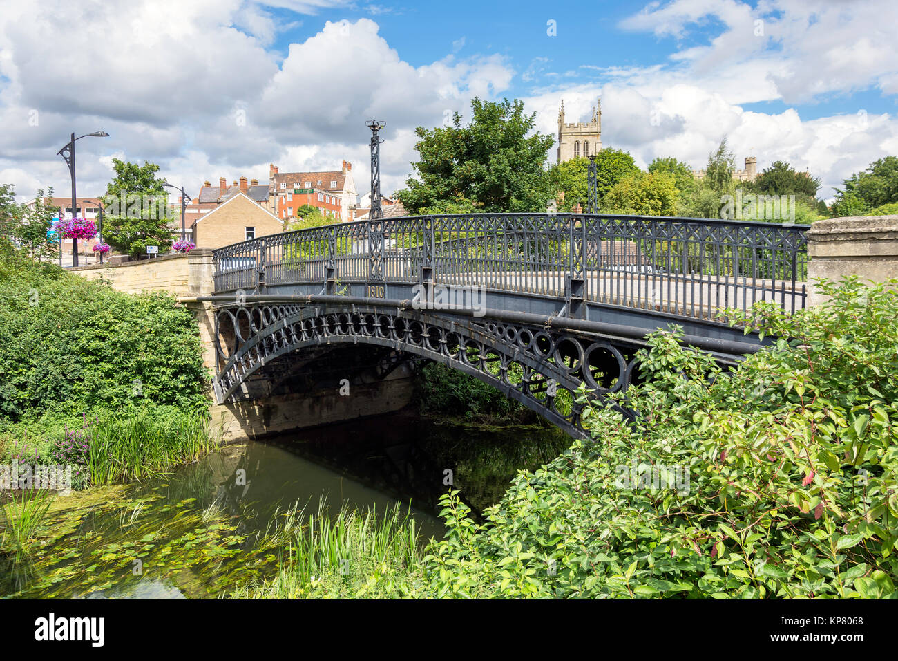 Tickford Bridge over the River Ouzel, Newport Pagnell, Buckinghamshire ...