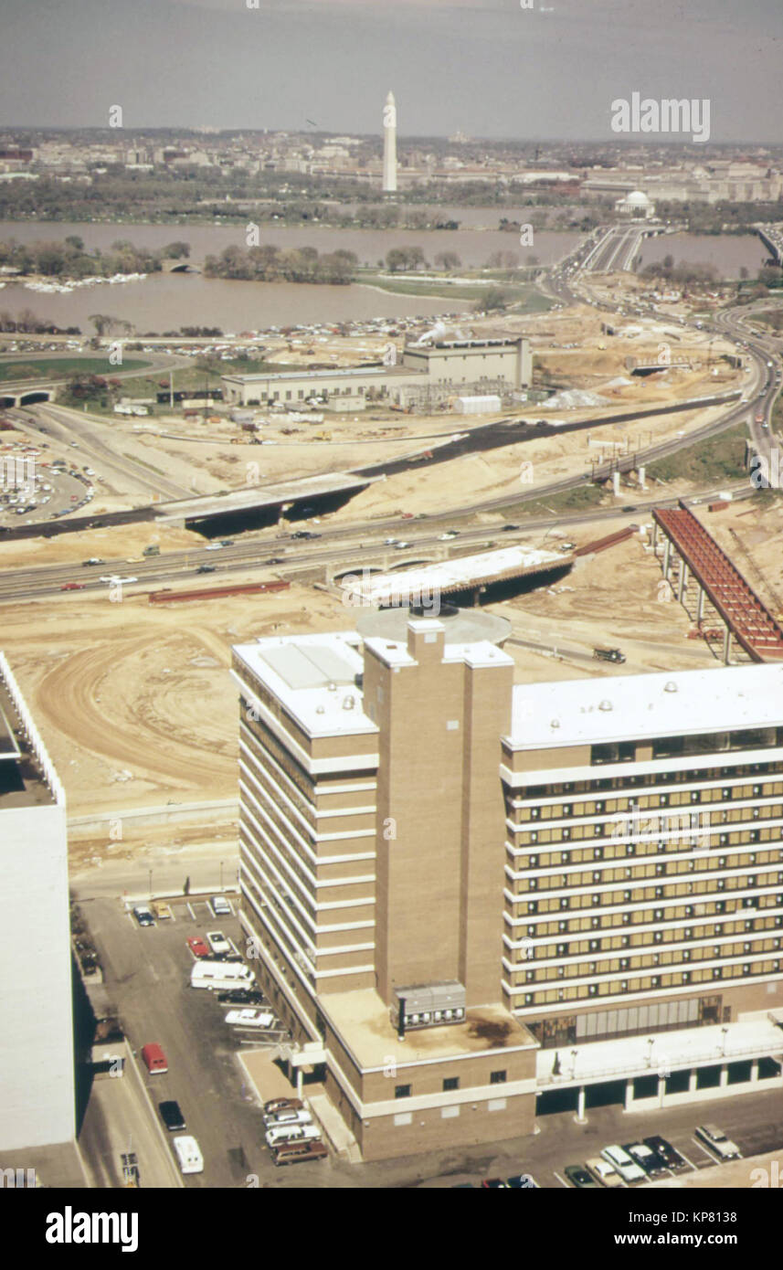 Highway construction 1970s hi-res stock photography and images - Alamy
