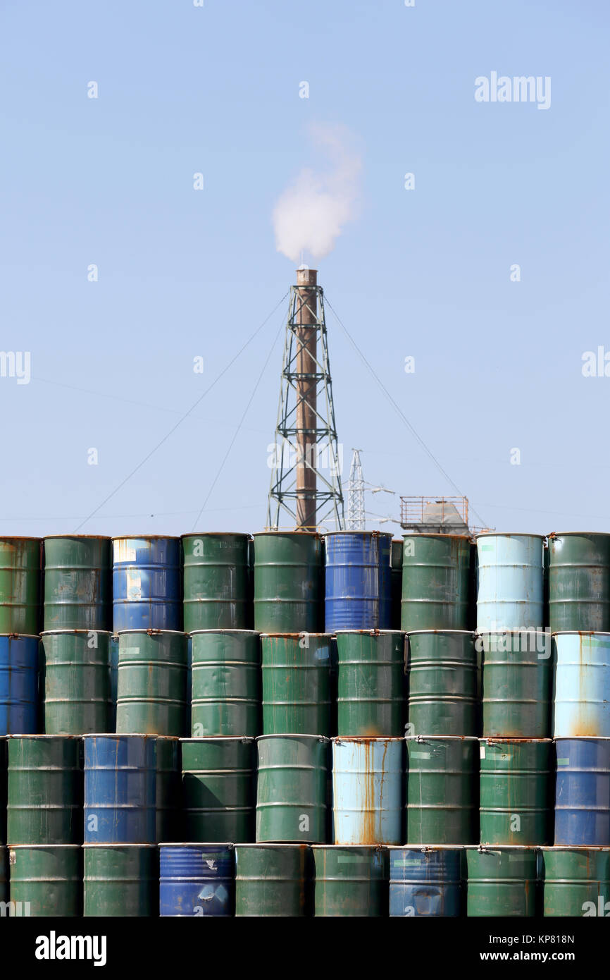 Oil drums stacked hi-res stock photography and images - Alamy