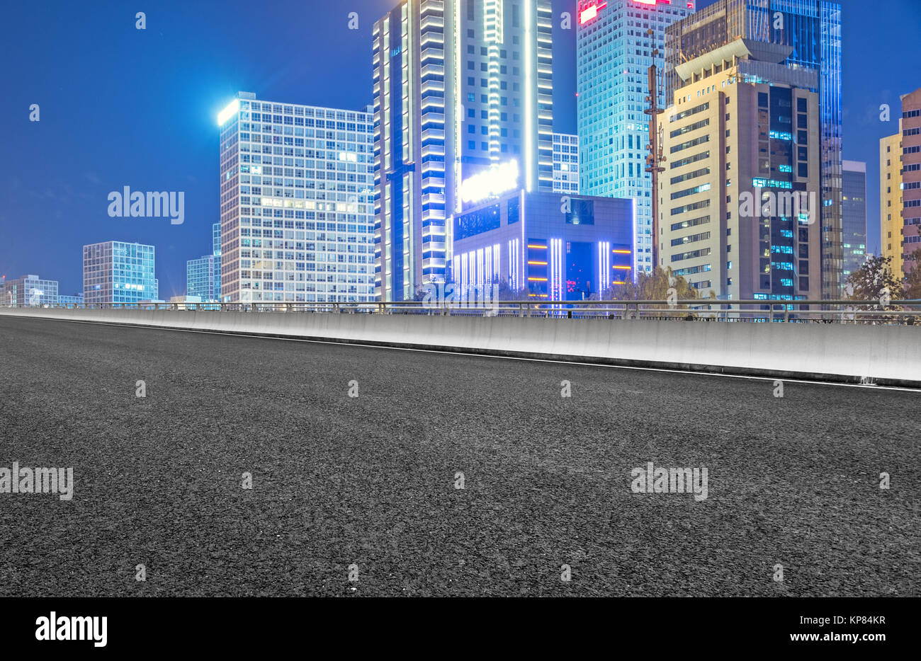 Inner City highway in China Stock Photo - Alamy