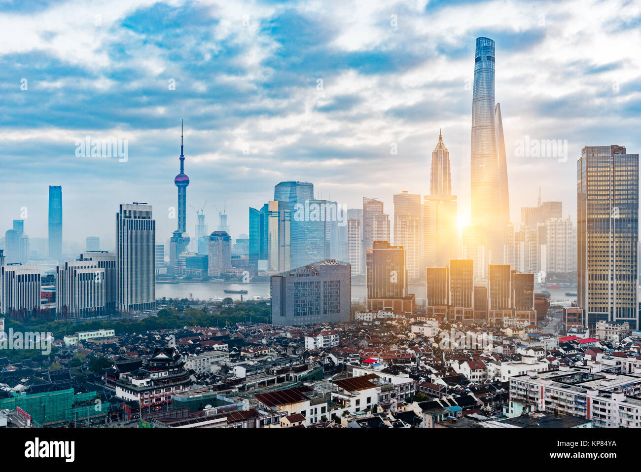 Residential skyscraper in shanghai hi-res stock photography and images ...