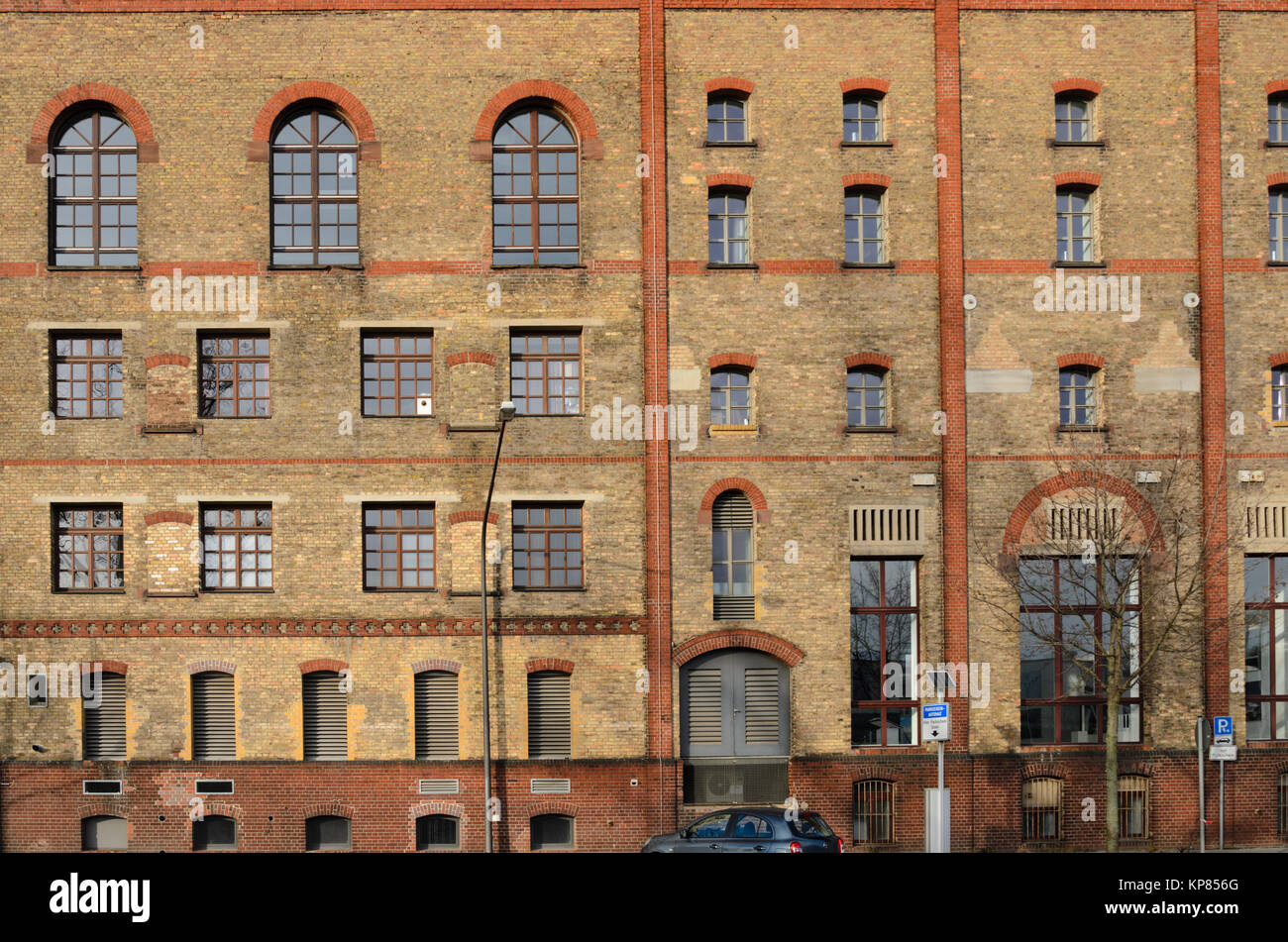Old industrial hall hi-res stock photography and images - Alamy