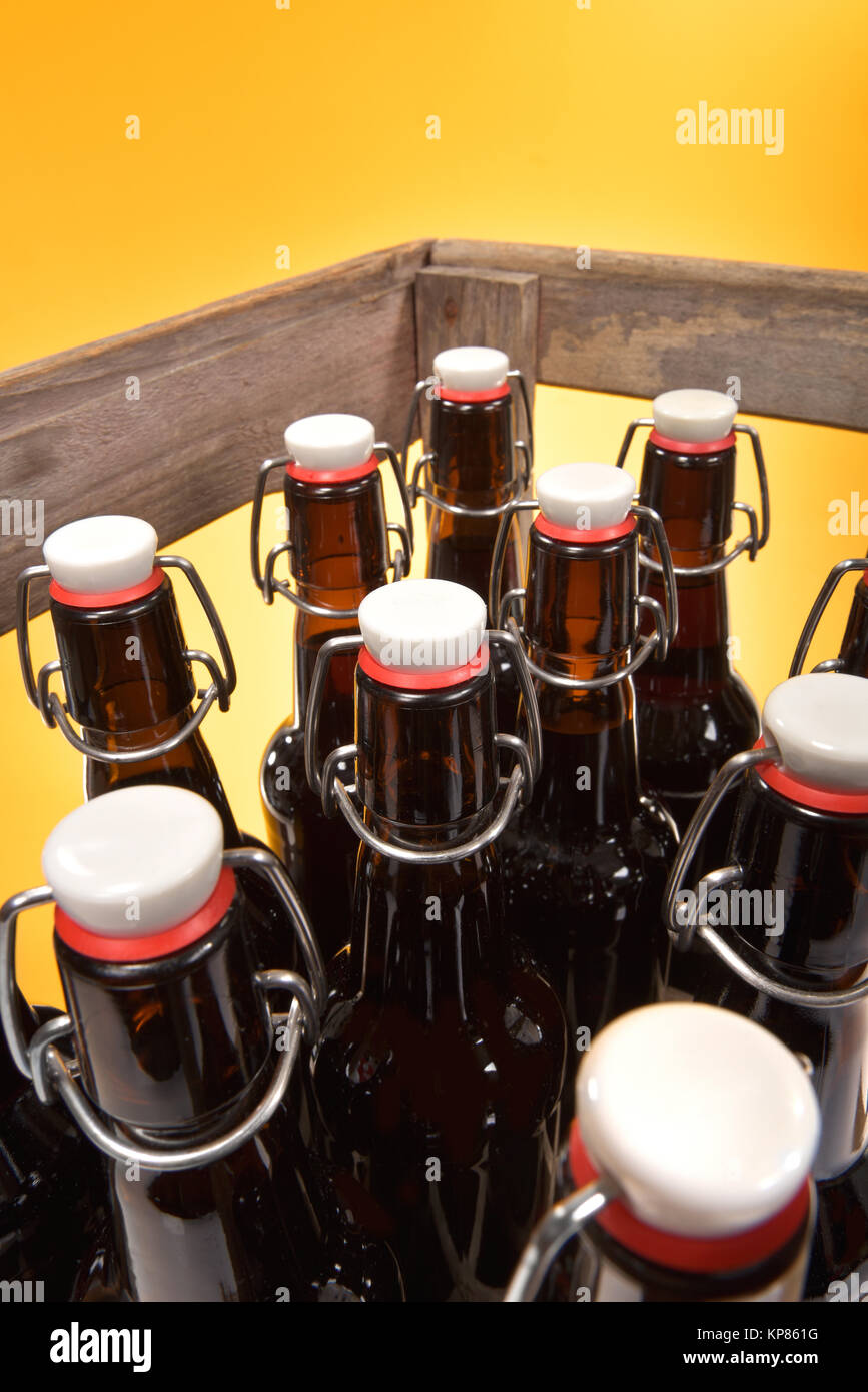 Crates of alcohol hi-res stock photography and images - Alamy