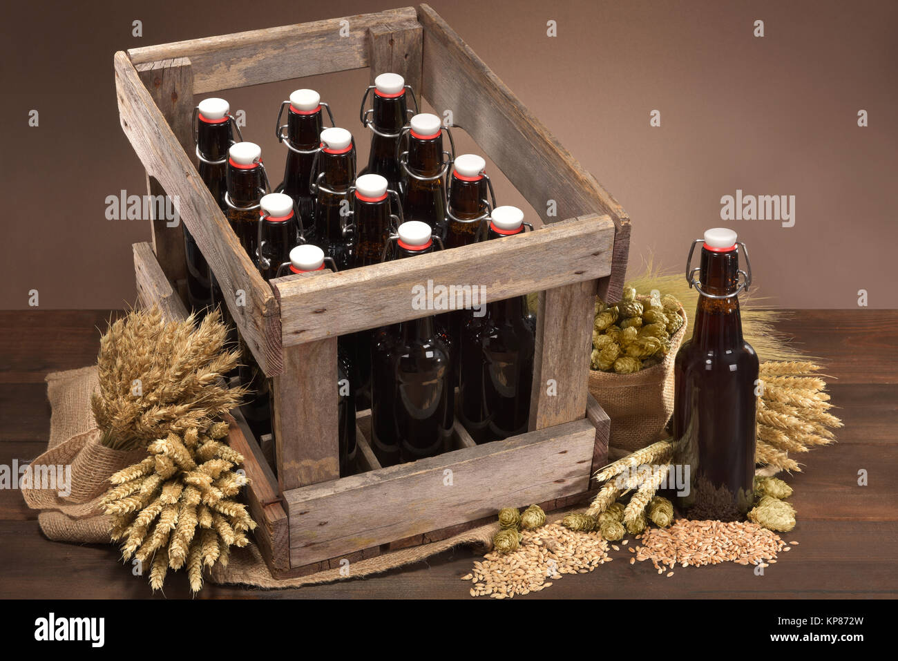 Bierkasten hi-res stock photography and images - Alamy