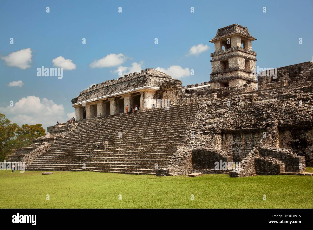 White Stairs Side View High Resolution Stock Photography and Images - Alamy