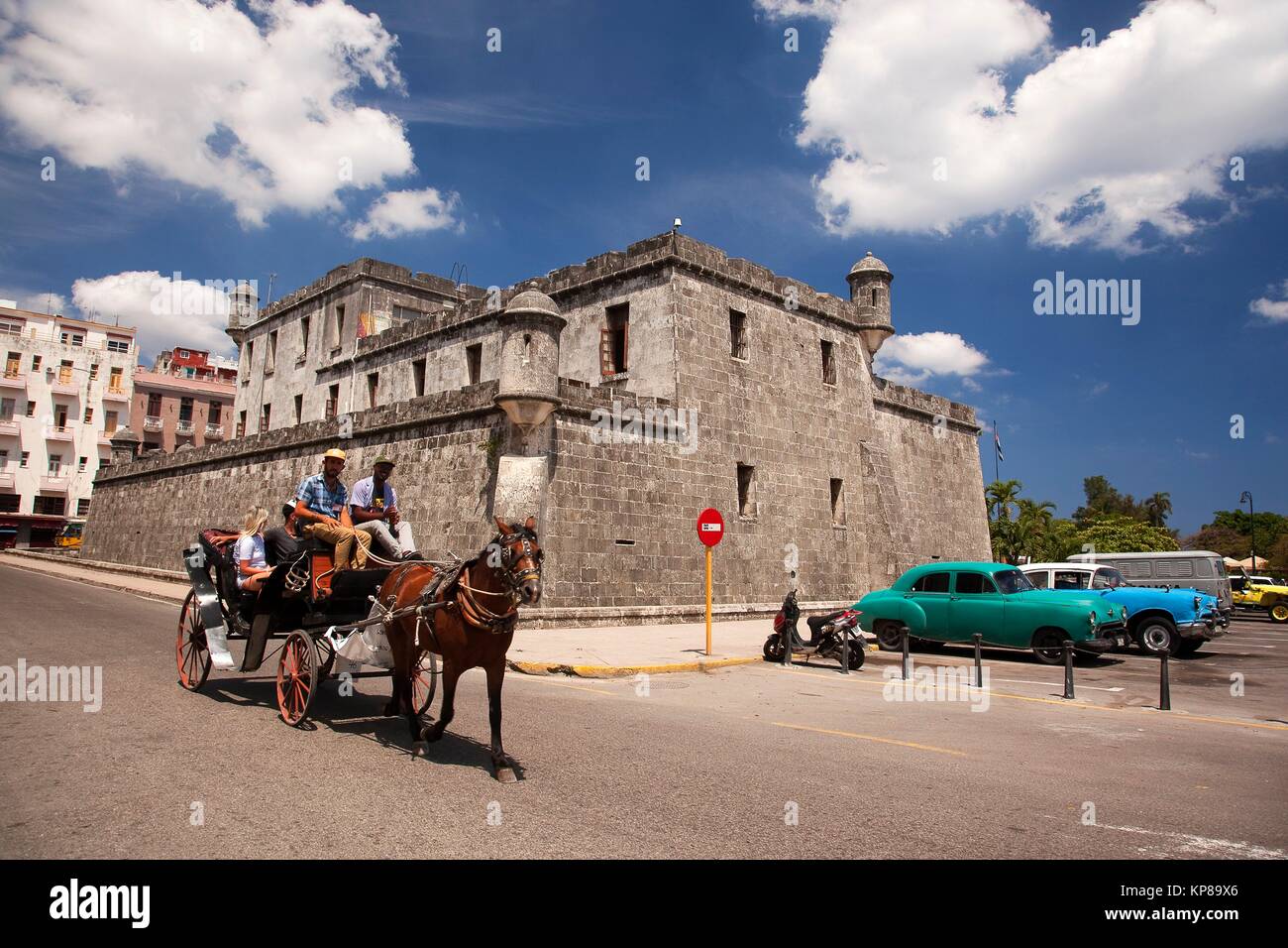 Cuban Police Car High Resolution Stock Photography and Images - Alamy