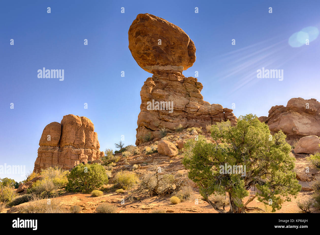 Natural erosion arches national park hi-res stock photography and ...