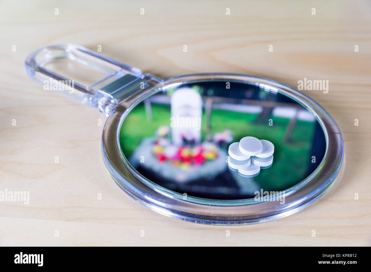 drugs quickly lead to death Stock Photo - Alamy