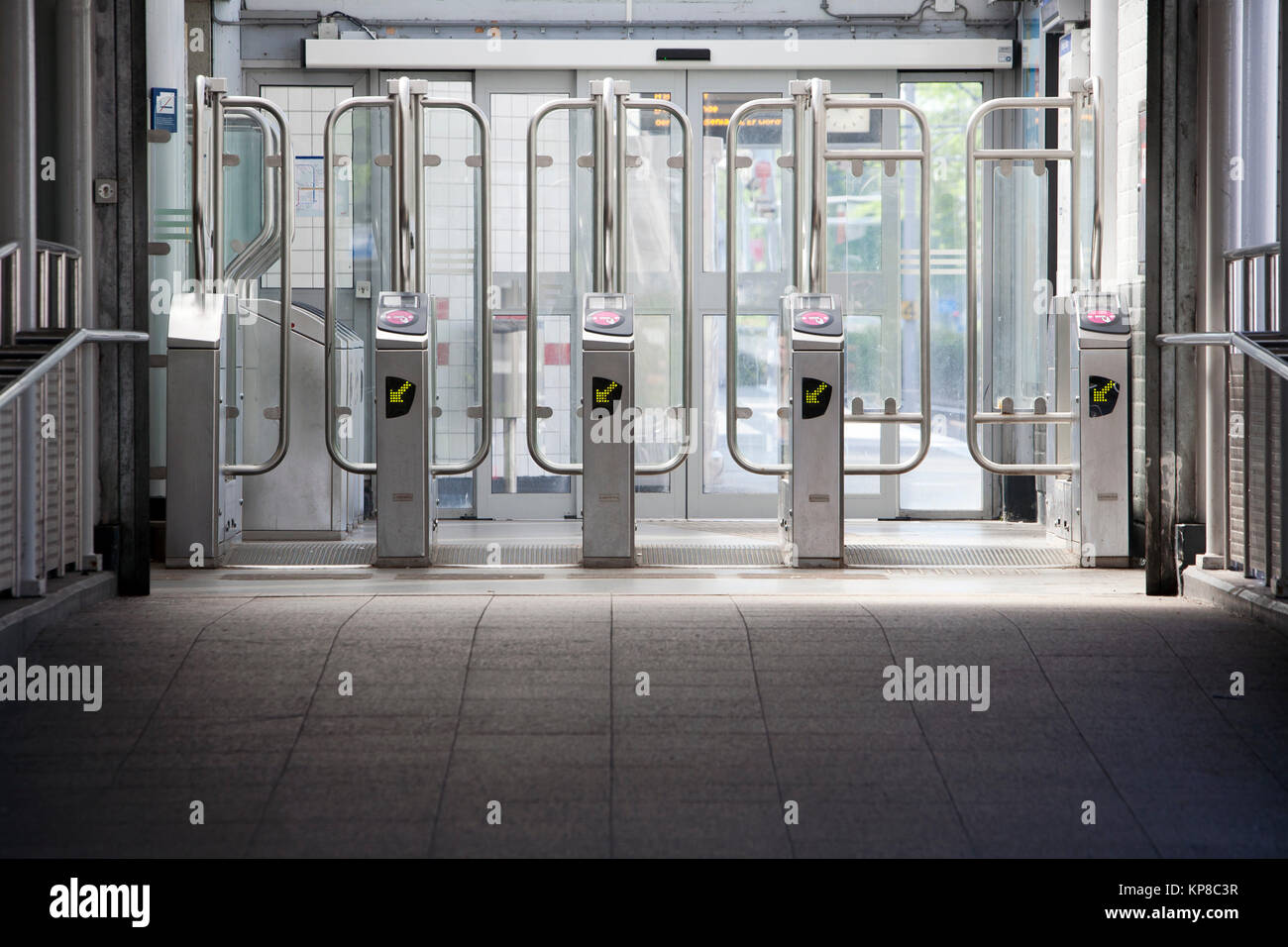 Steel turnstile subway station hi-res stock photography and images - Alamy