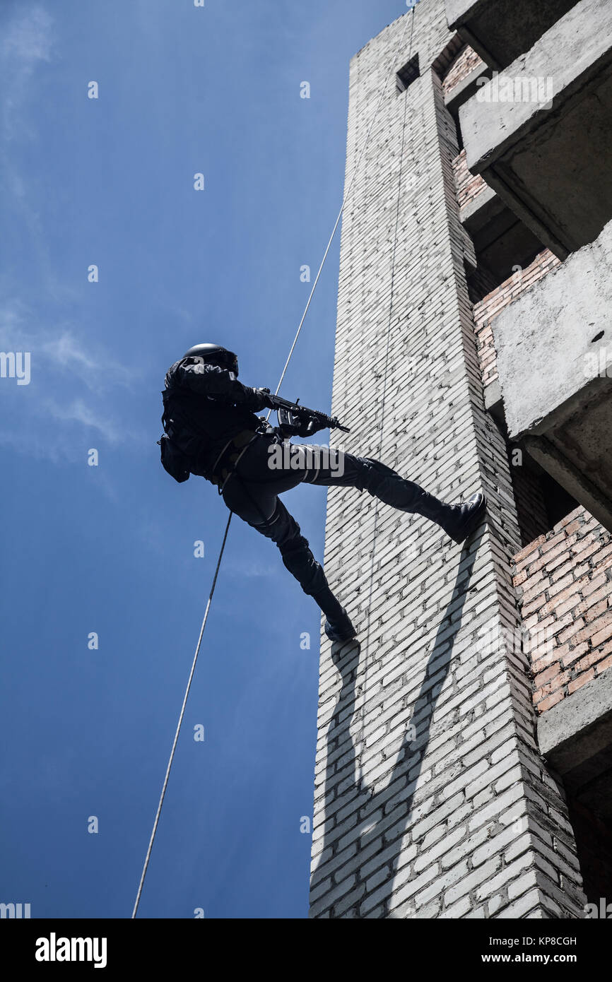 Police assault operation Stock Photo - Alamy