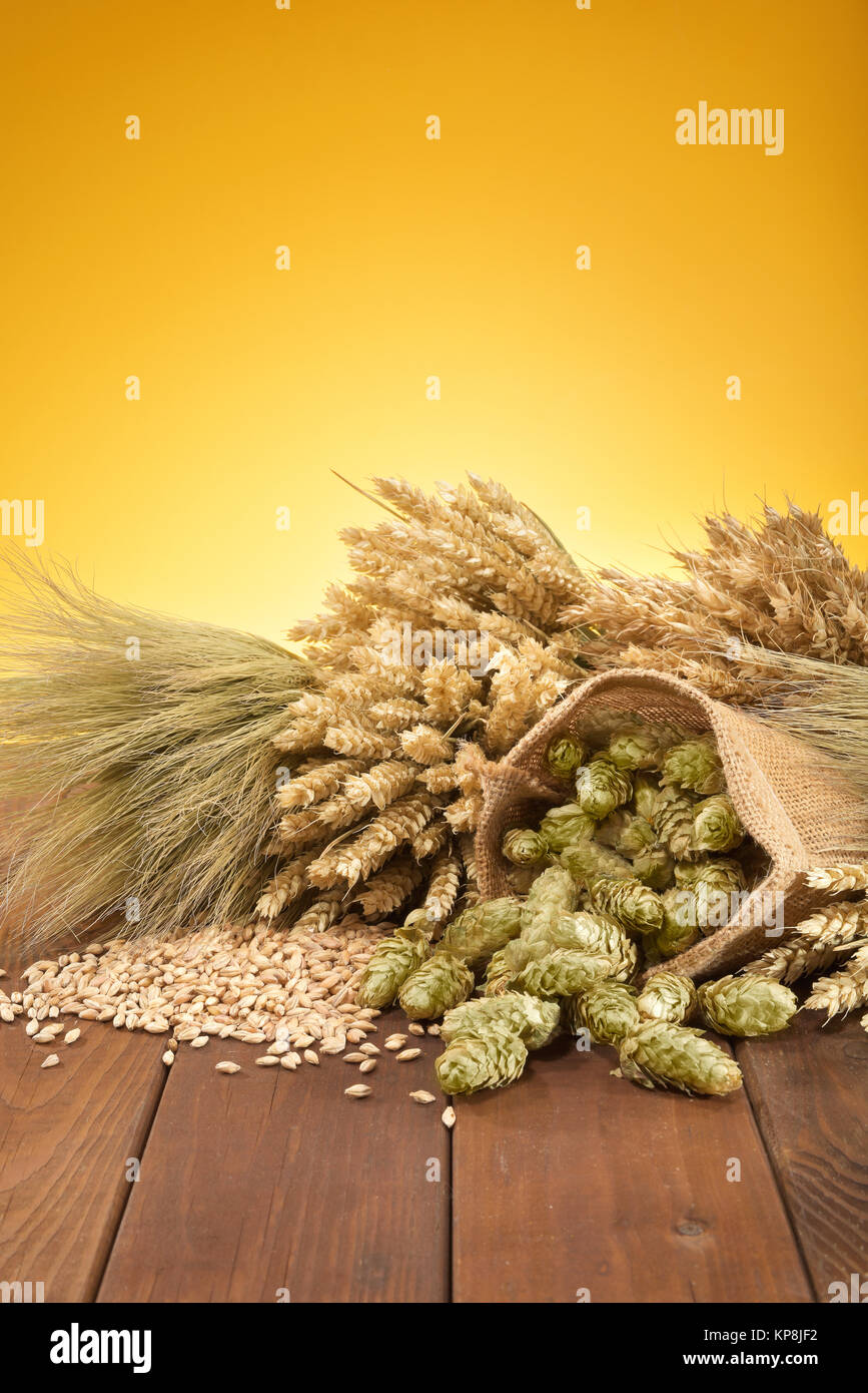Wheat beer punch hi-res stock photography and images - Alamy