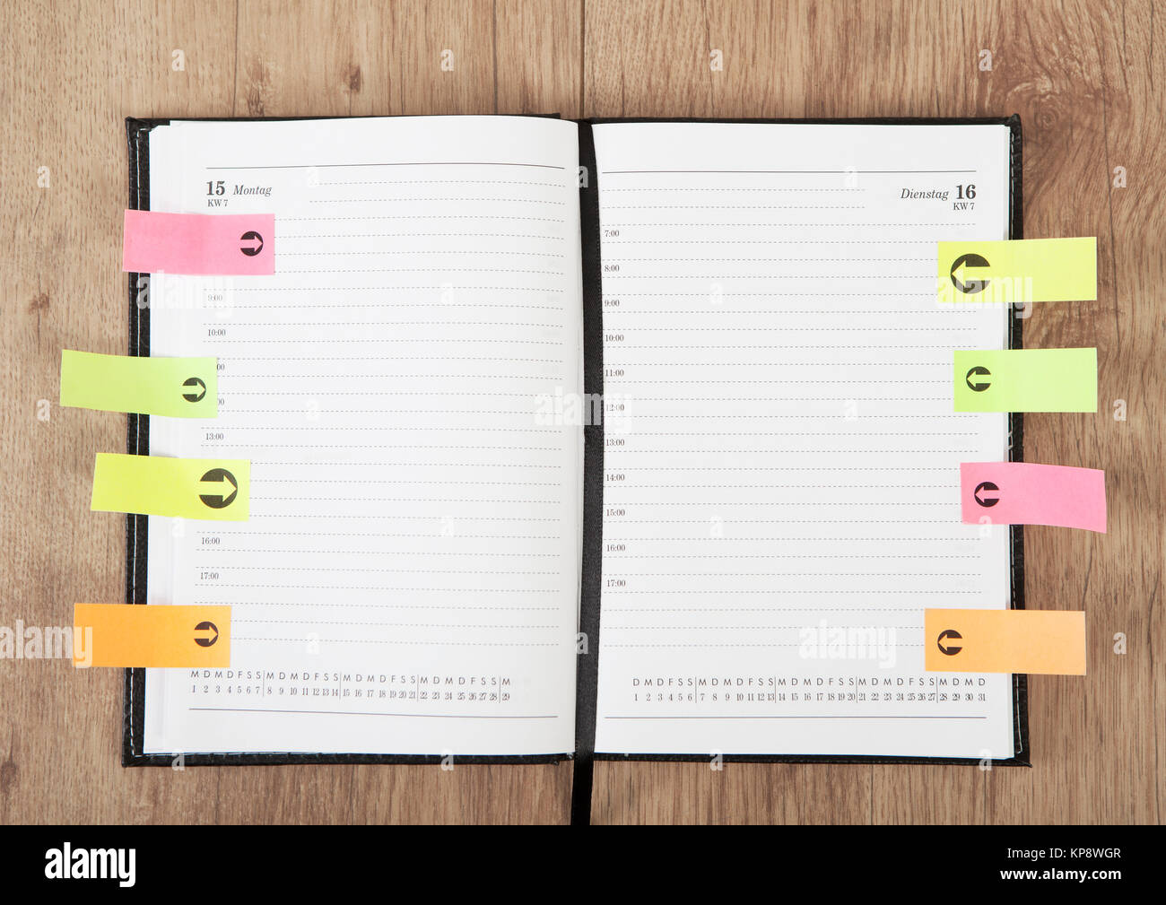calendar post it Stock Photo - Alamy
