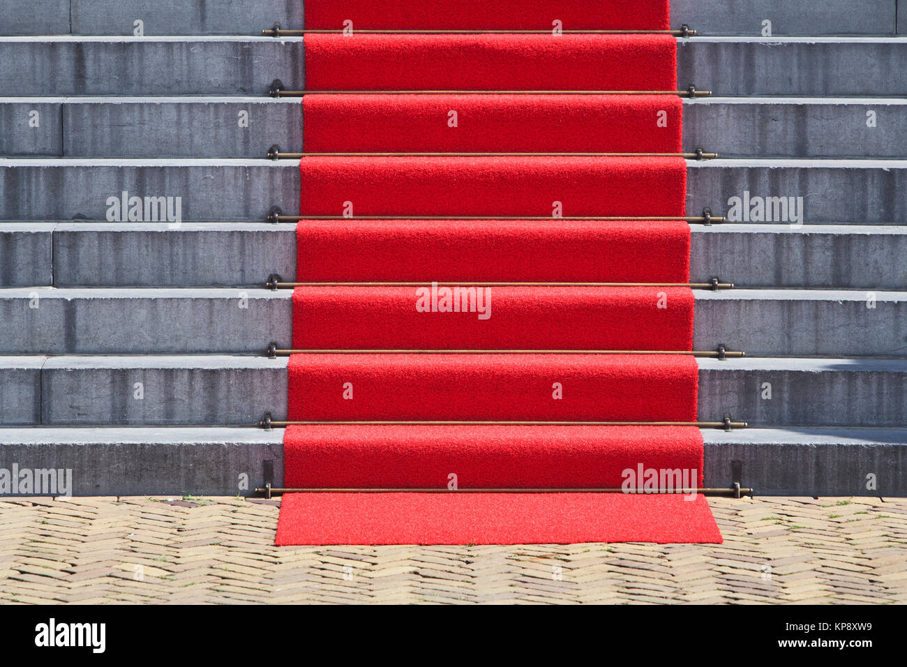 Red carpet staircase Stock Photo - Alamy