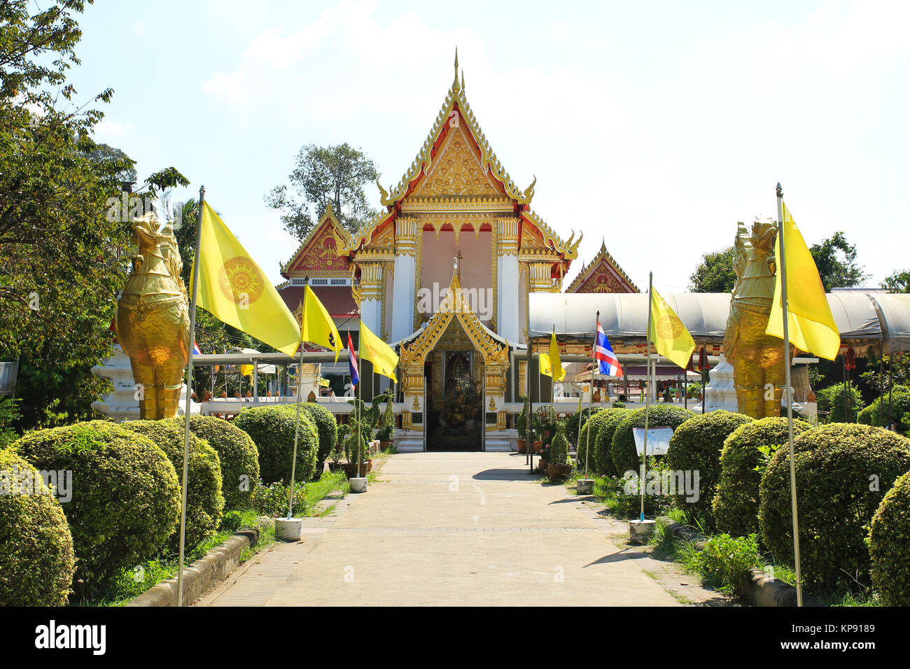 Wat Phai Lom Temple at Koh Kret, Nonthaburi ,Thailand Stock Photo - Alamy