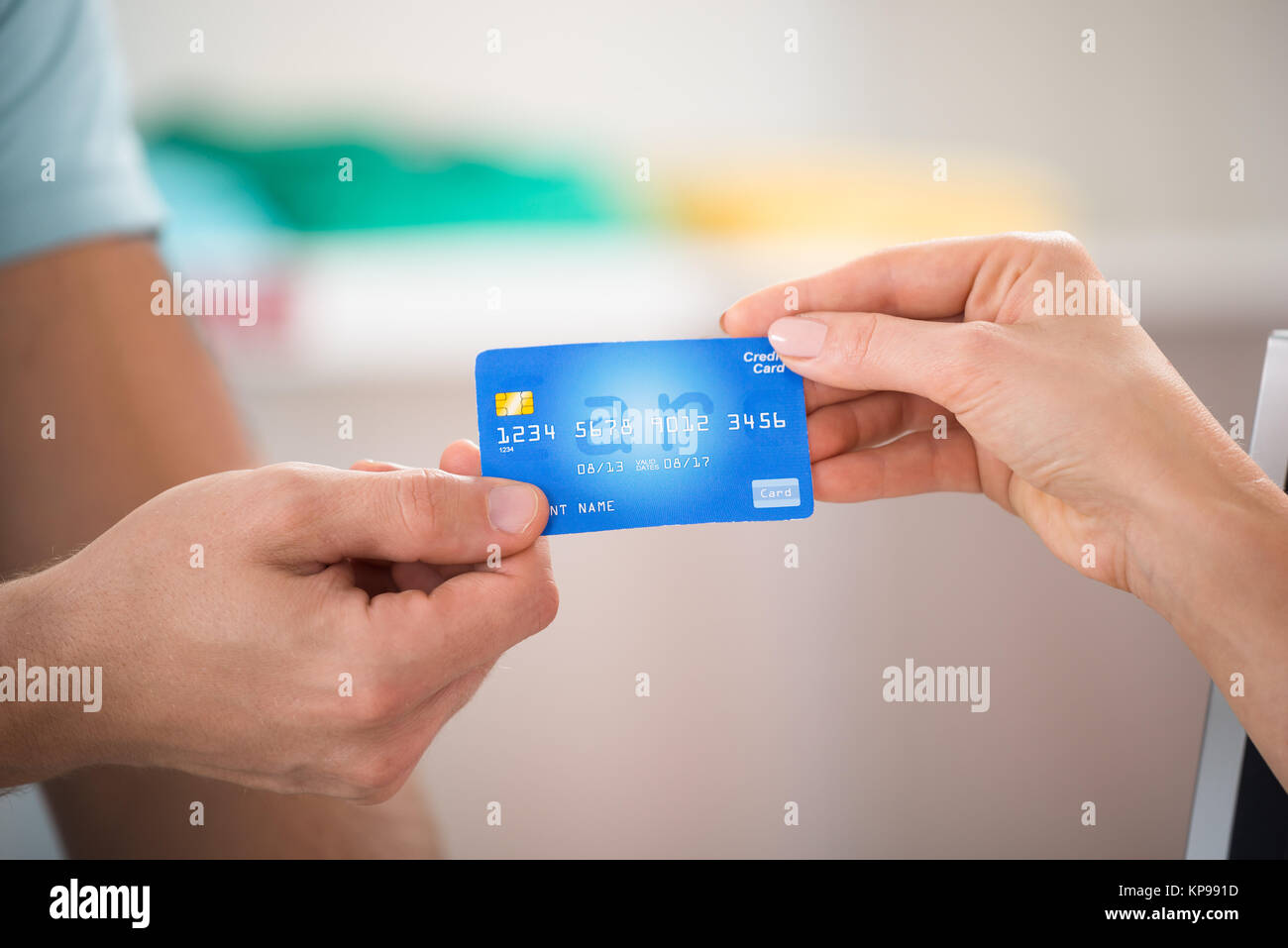 Retail customer salesperson clothes hi-res stock photography and images ...