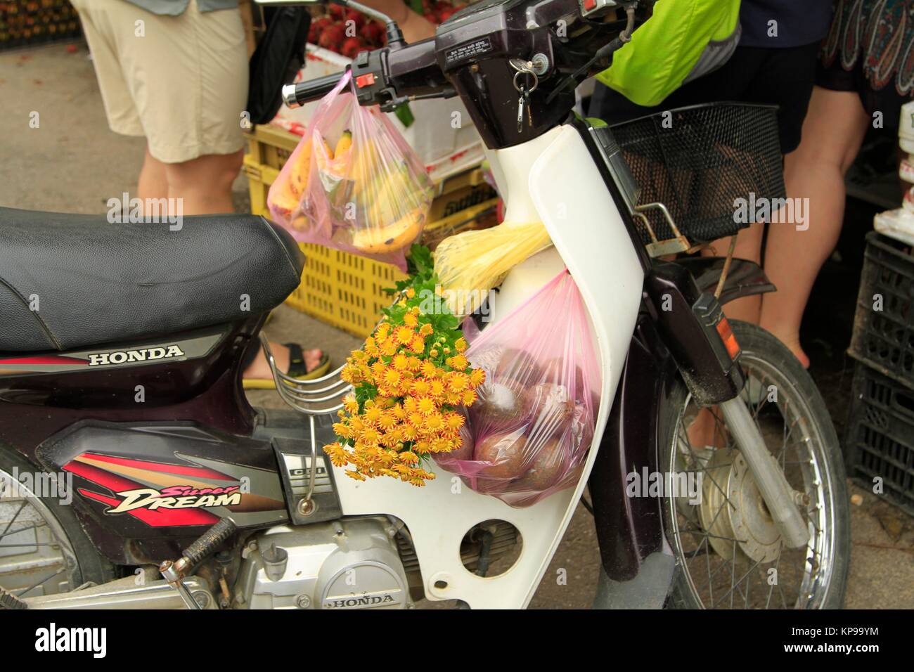 Loaded motorbike near the Central Market in Hoi An, Vietnam Stock Photo ...