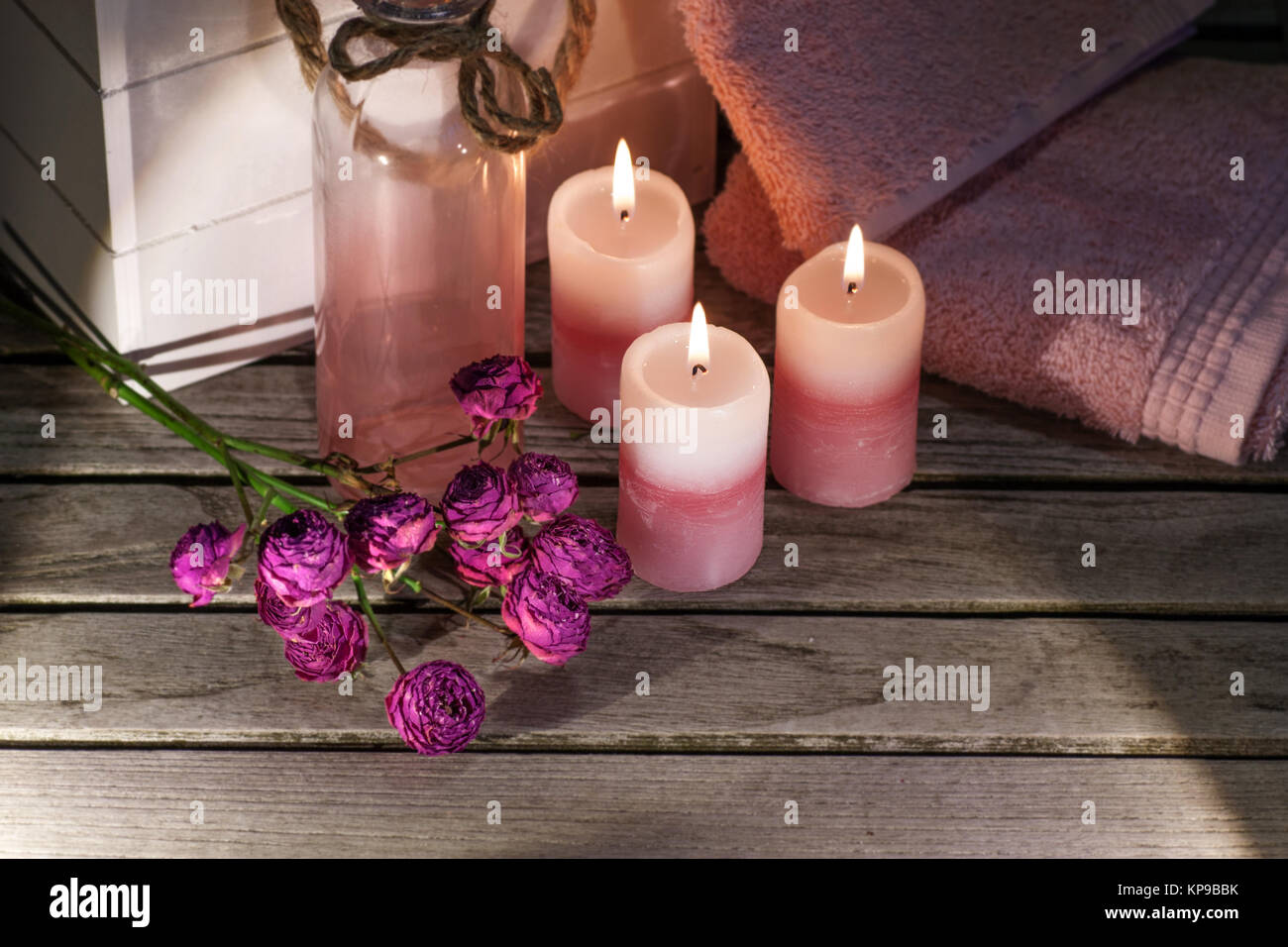 Spabehandlung hi-res stock photography and images - Alamy