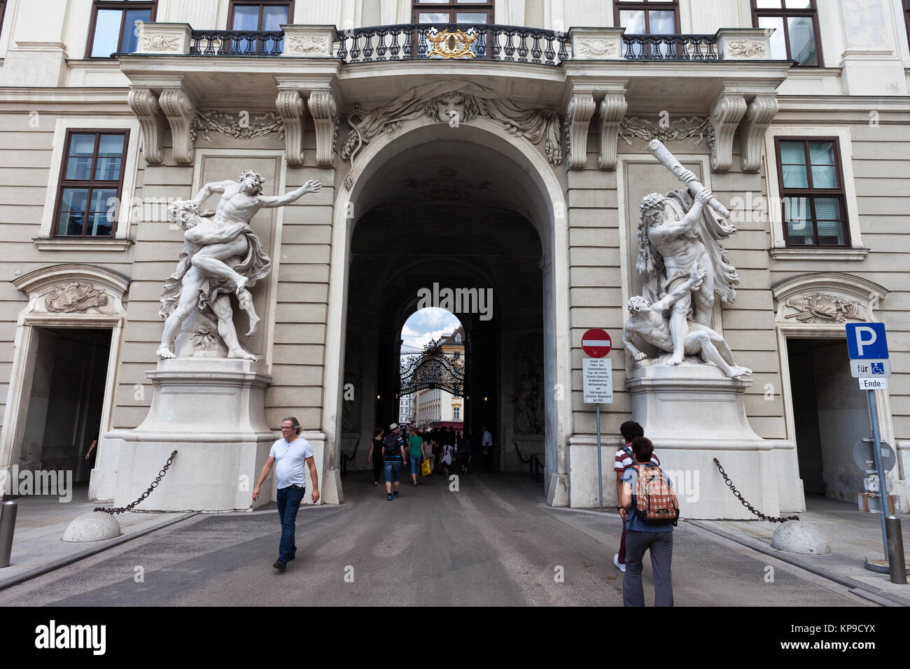 Austria, city of Vienna, Hofburg imperial palace, St. Michael's Gate ...