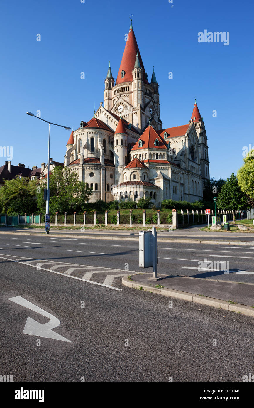 Romanesque church austria hi-res stock photography and images - Alamy
