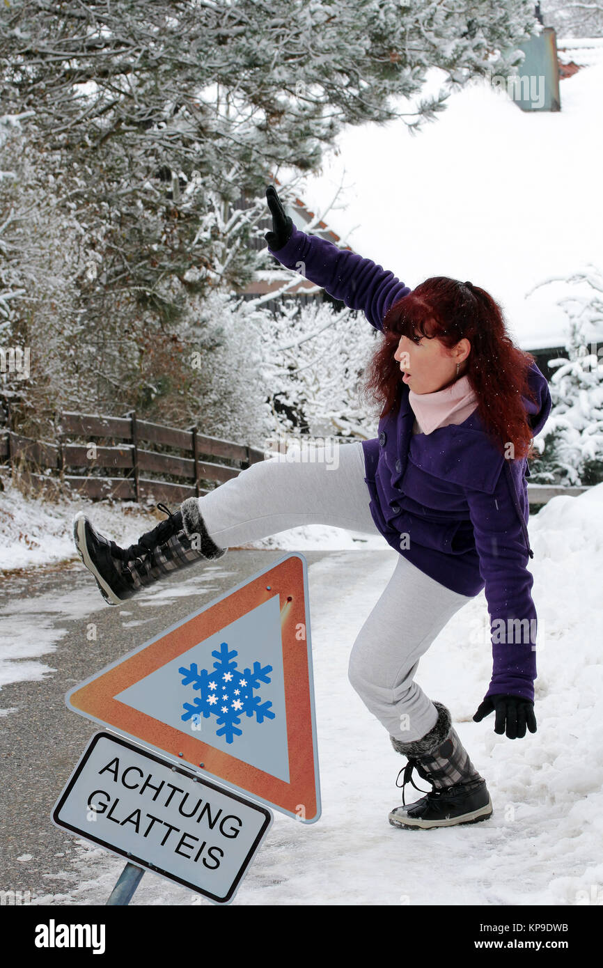 Winter accidents hi-res stock photography and images - Alamy