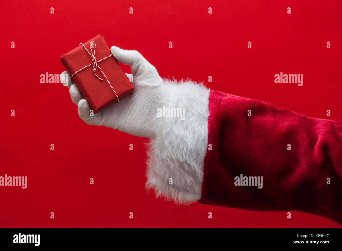Father christmas with parcel hi-res stock photography and images - Alamy