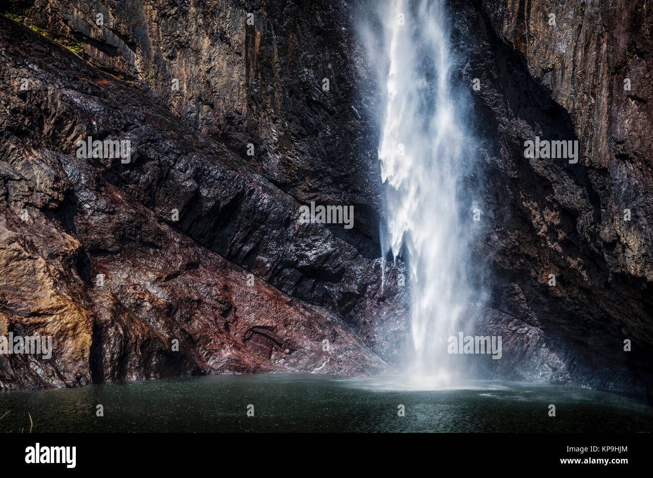 Waterfall in Australia Stock Photo - Alamy