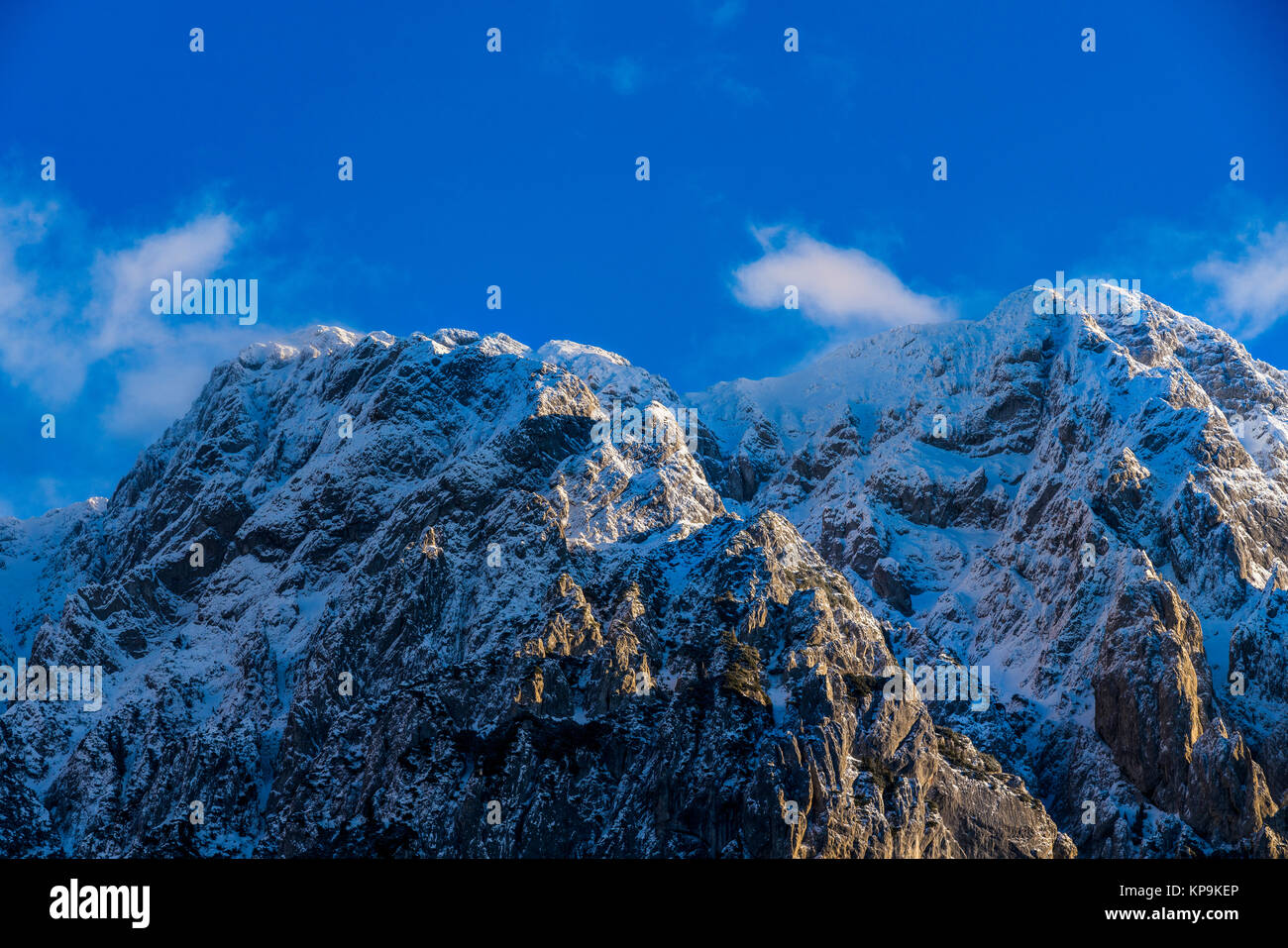 Beautiful winter landscape with Carpati Piatra Craiului mountains in ...