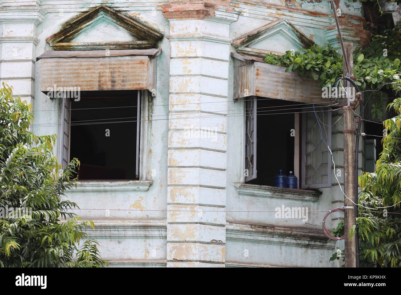 Colonial buildings of Yangon Stock Photo - Alamy
